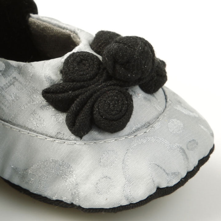 Silk Baby Shoes, Silver — Shimu